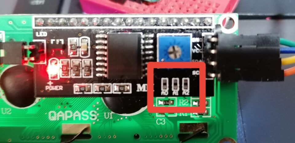 Realizziamo un display LCD su Home Assistant - PENDOLAS